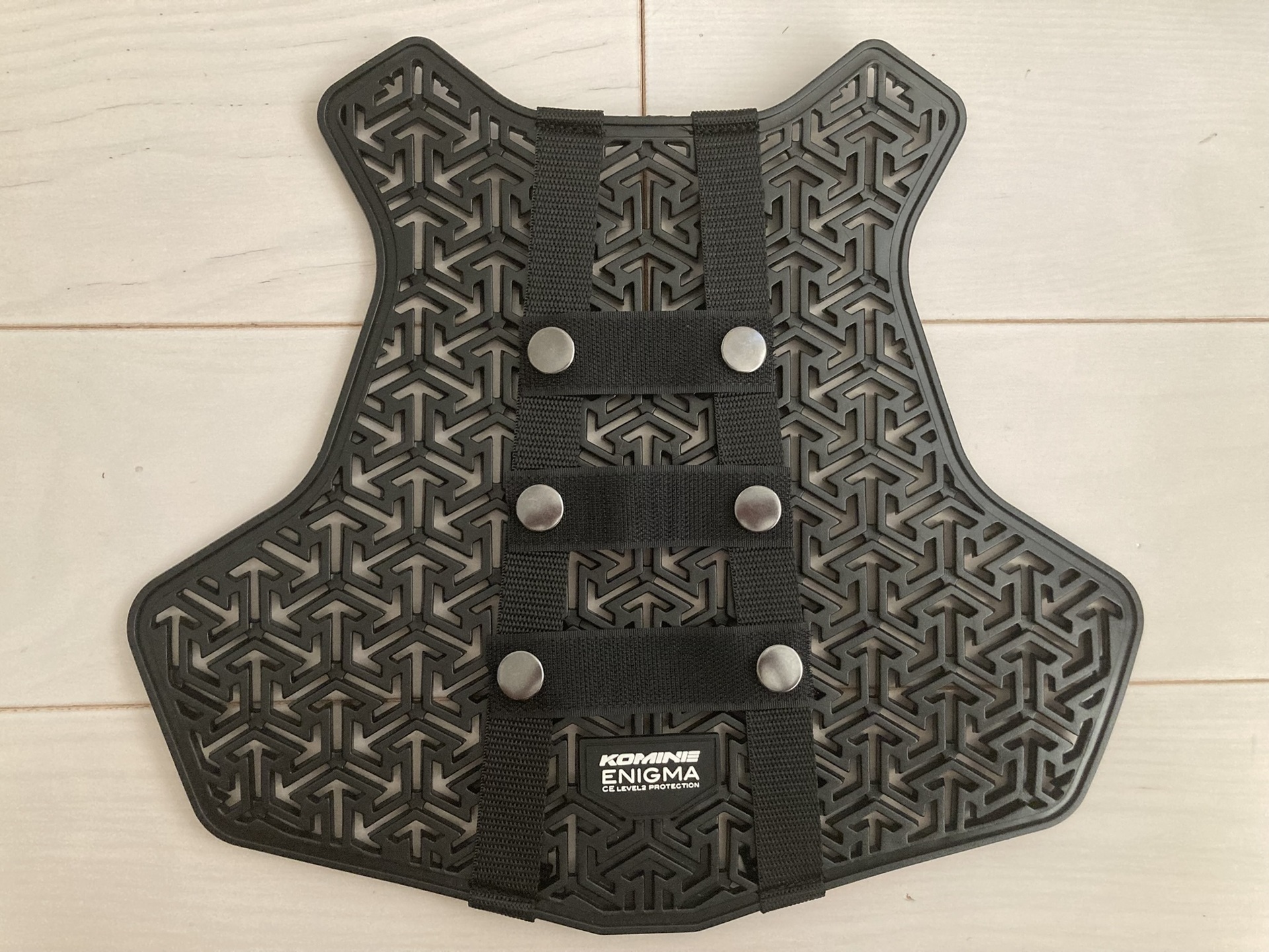 コミネ エニグマ SK-848をクシタニ K-2370 FULL MESH JACKETに装着: このエラーをバグとして登録してください